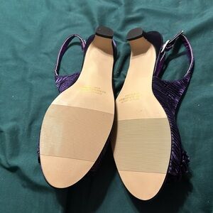 jewels by jade | Shoes | Cute Like New Low Heels | Poshmark